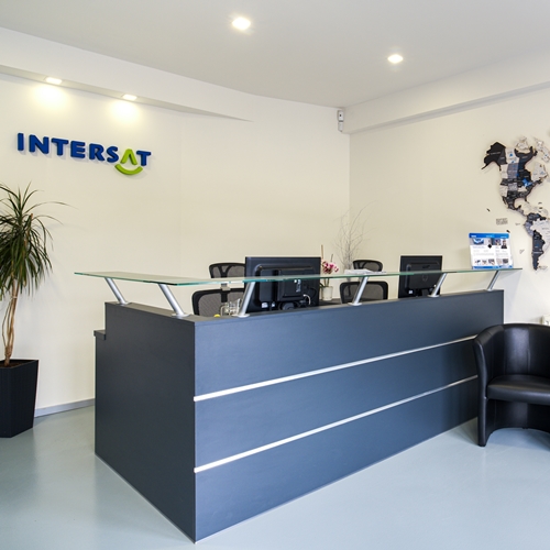 O nás | Satelitní technika - satelitní přijímače a komplety, set top boxy, dvb-t technika ...